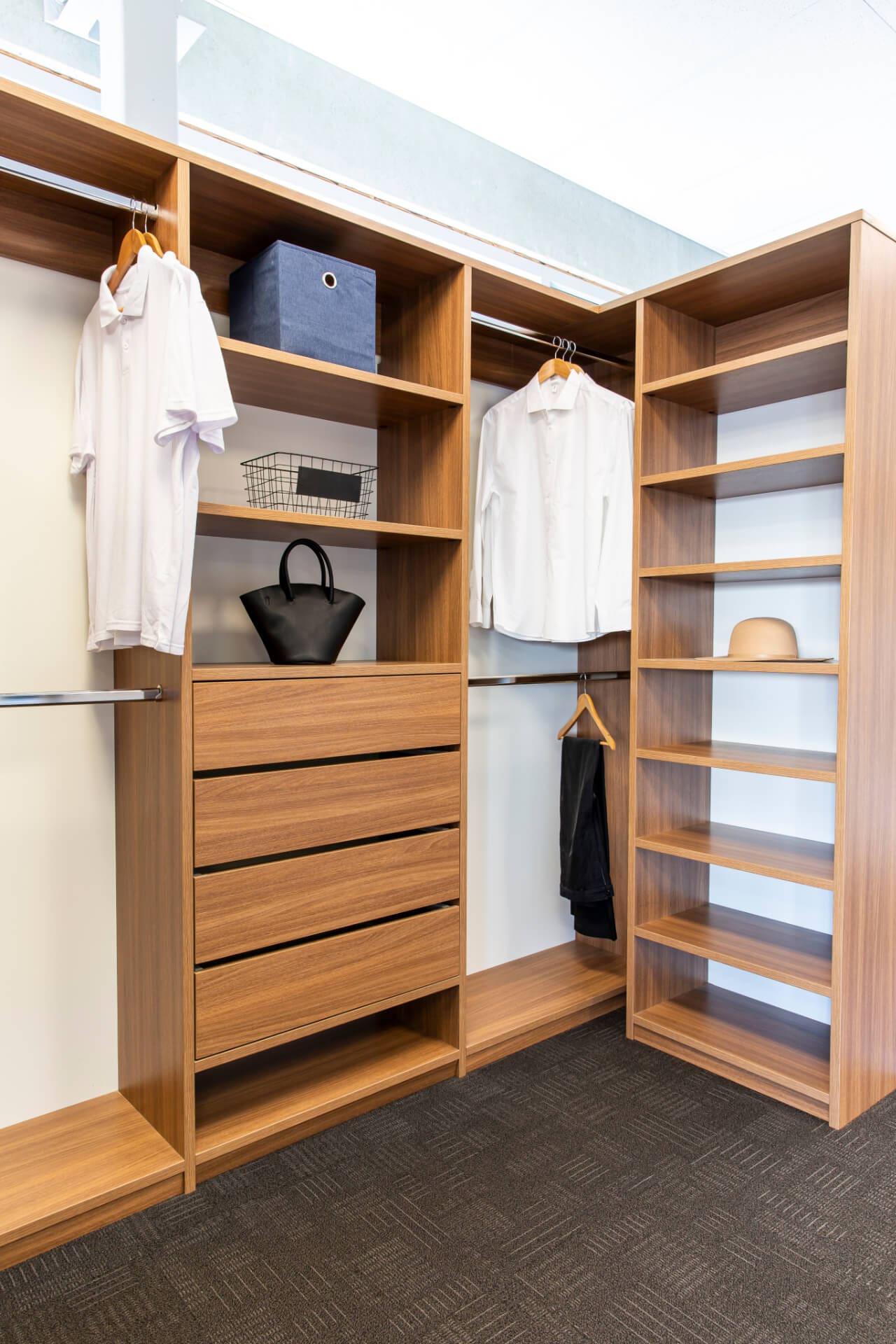 The Benefits Of A Well-Organized Wardrobe | Wardrobe World
